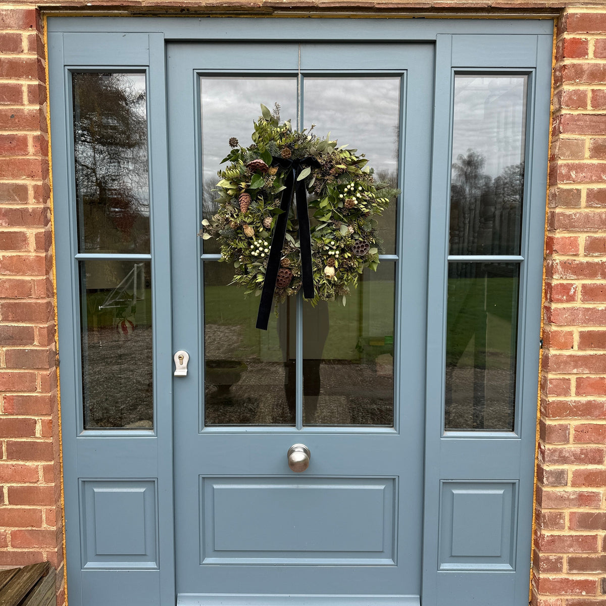 We Wish You A Merry Christmas – Rhubarb & Hare